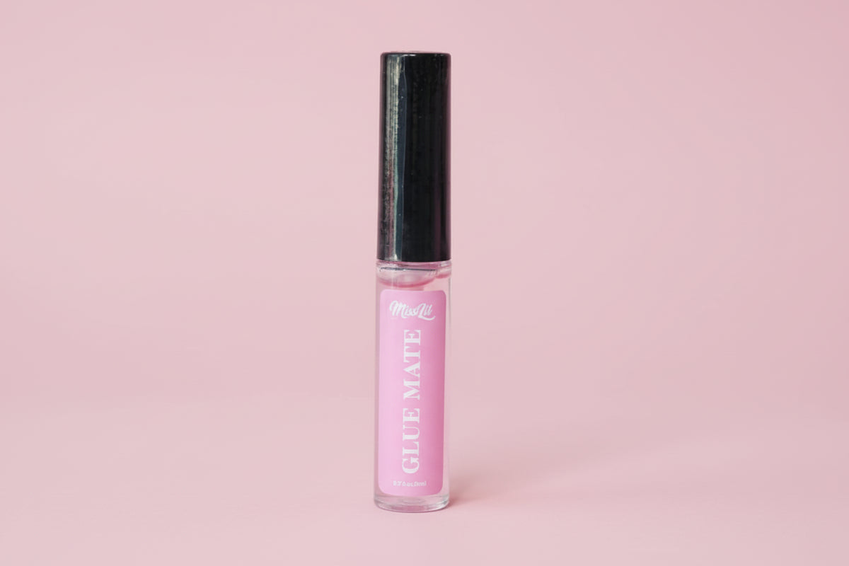 MISS LIL- EYELASH GLUE MATTE- 1PC – Shopcosmeticsandmore
